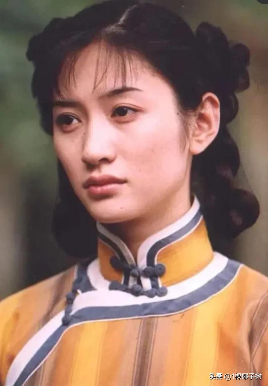 "Like Fog, Like Wind and Like Rain" Li Xiaoran's Angelic Beauty is full ...