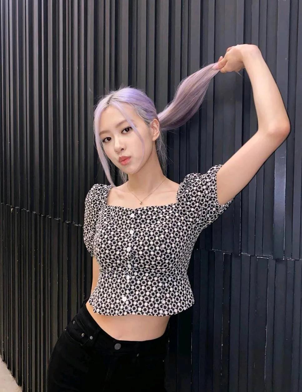 Korean actress: Park Chae Young is a typical cool white skin ...