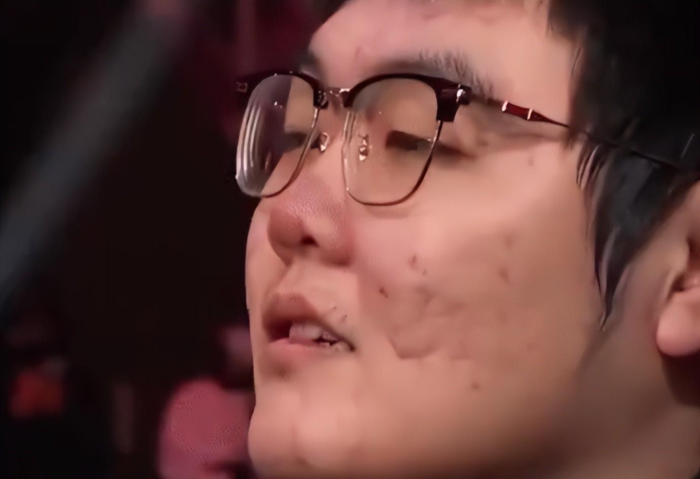 After JDG was eliminated, Kanavi cried!369 had tears in his eyes and publicly apologized: Sorry ...