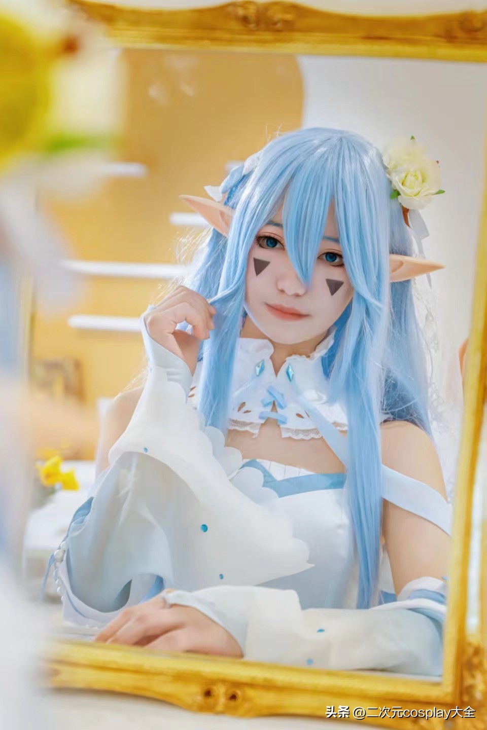 "Bumpy World" An Lijie's cosplay is beautiful and gentle, giving people ...