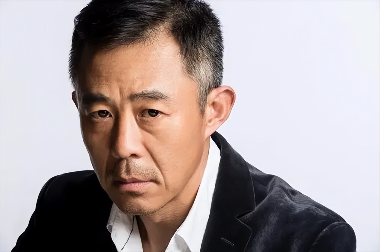 Hou Yong: First marriage to first love, second marriage to Pan Yuchen ...