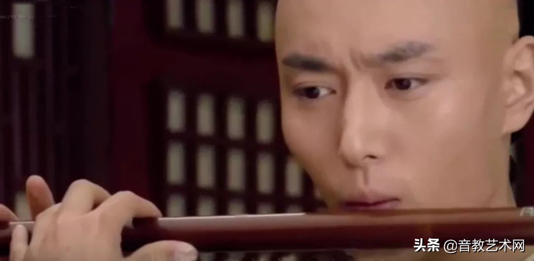 The musical instrument playing in "The Legend of Zhen Huan" goes ...