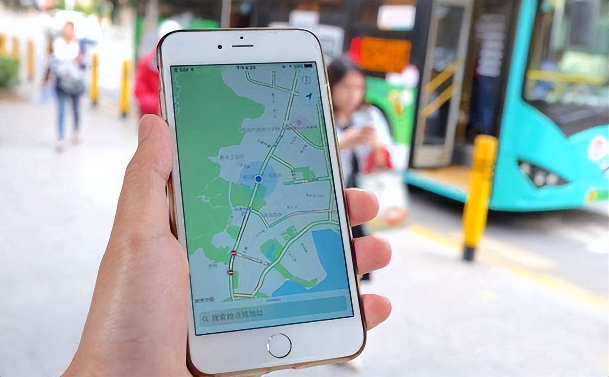 The navigation used by our mobile phones, the American GPS, or the ...