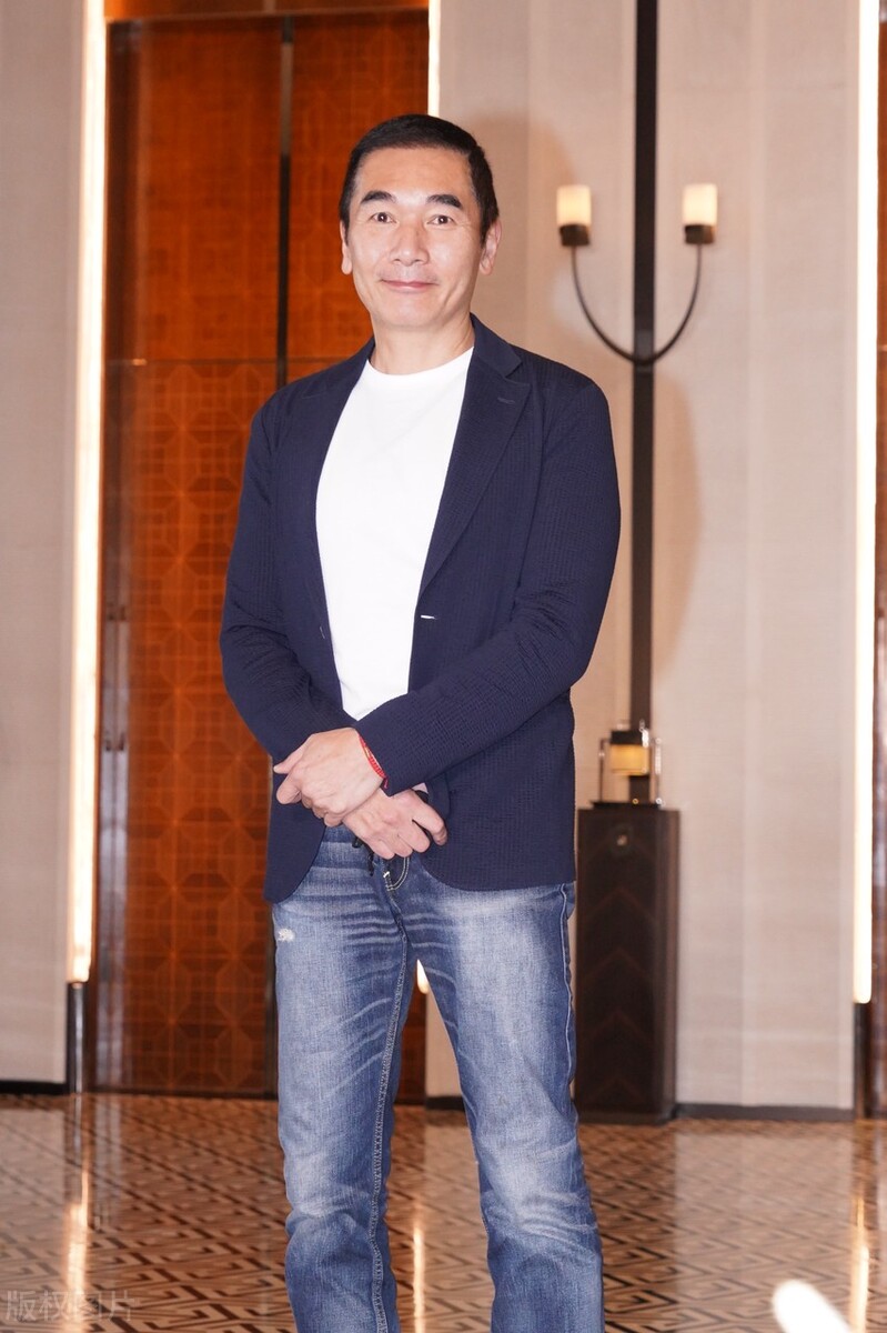 Leo Ku and his wife, Fang Zhongxin Wen Bixia, Mai Qiucheng and Tang Yi ...