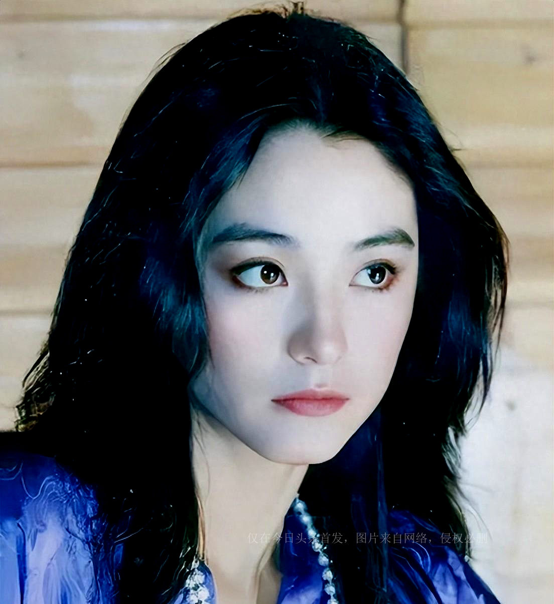 Protruding eyes, sunken eye sockets, and obvious eye bags, these 10 ...