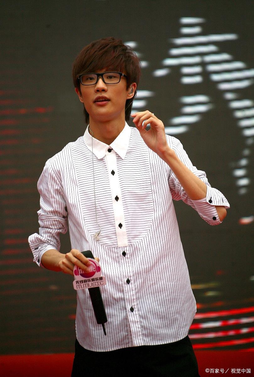 Xu Song's latest single "Only You" set off a music craze and touched ...