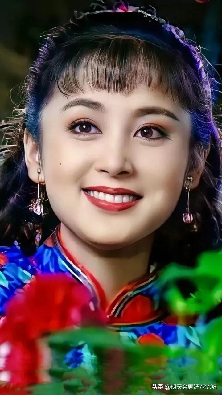 Chen Hong and Zhao Mingming, who do you think is more beautiful - iNEWS