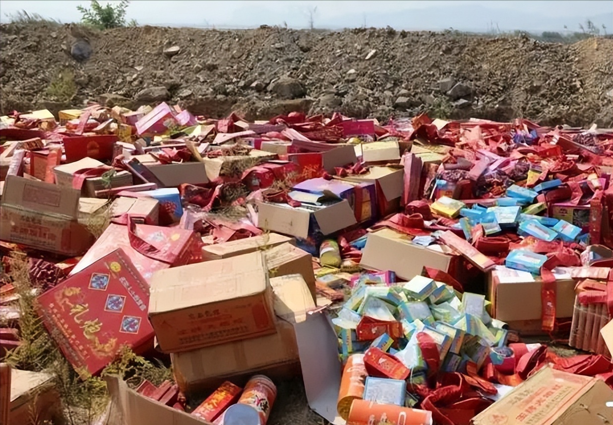 The firecrackers passed down before 2000, why not let us set off, is ...