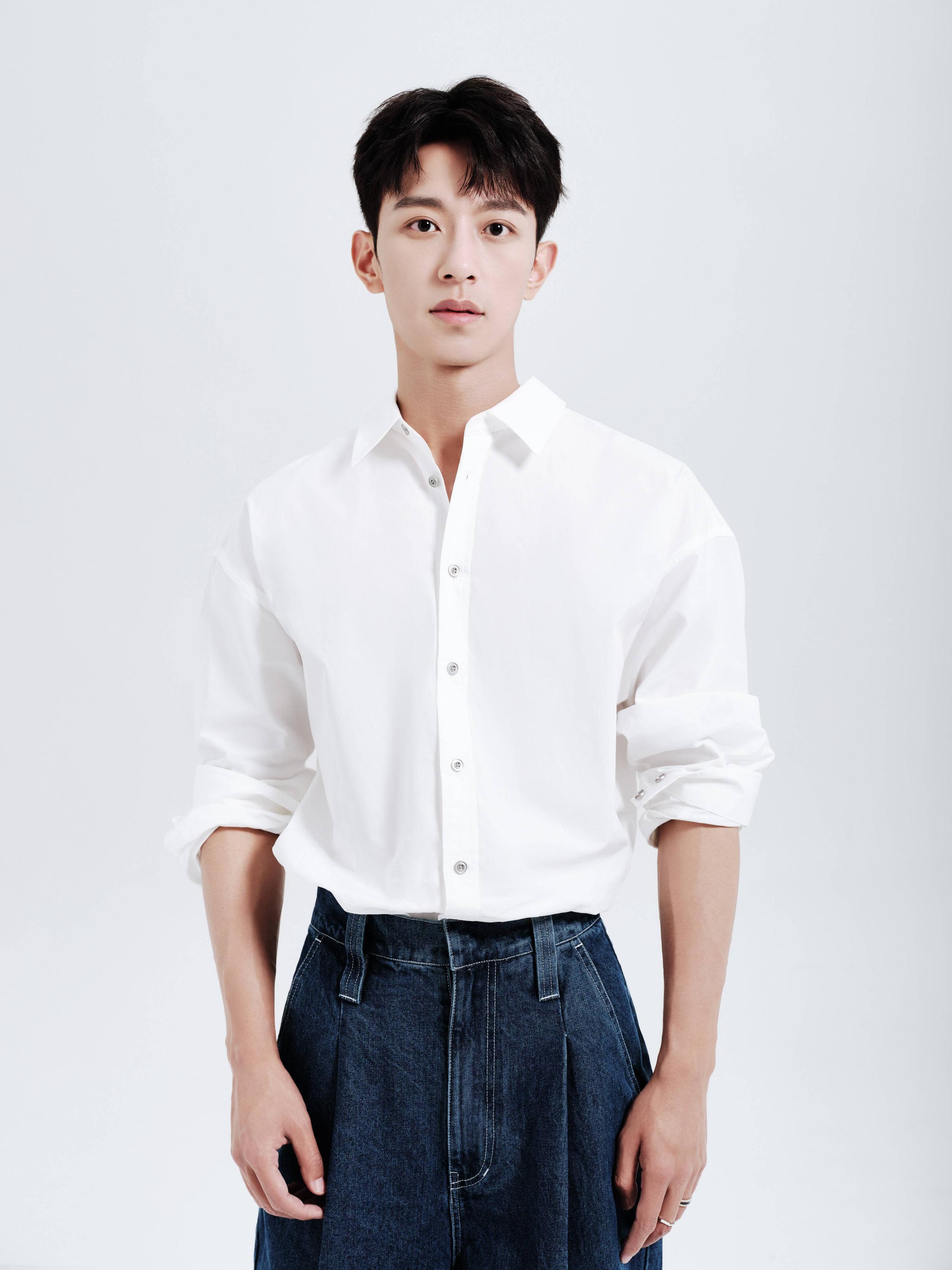 Li Peien's "Aiming for Your Future" ended successfully. Qin Zheng ...