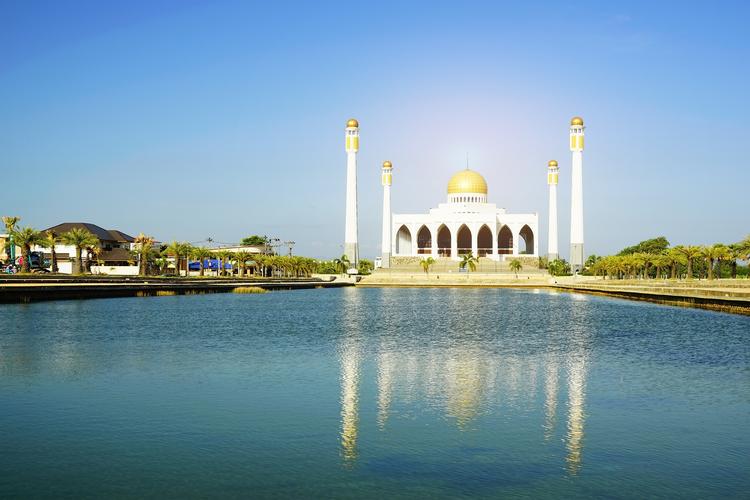 The Development of Brunei Empire's Early Political System and Its ...