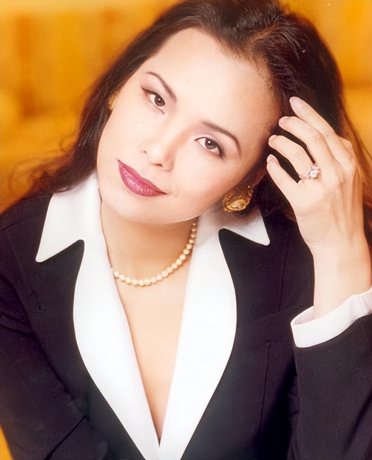 Wei Wei: The super queen of the music scene, married a foreigner and ...