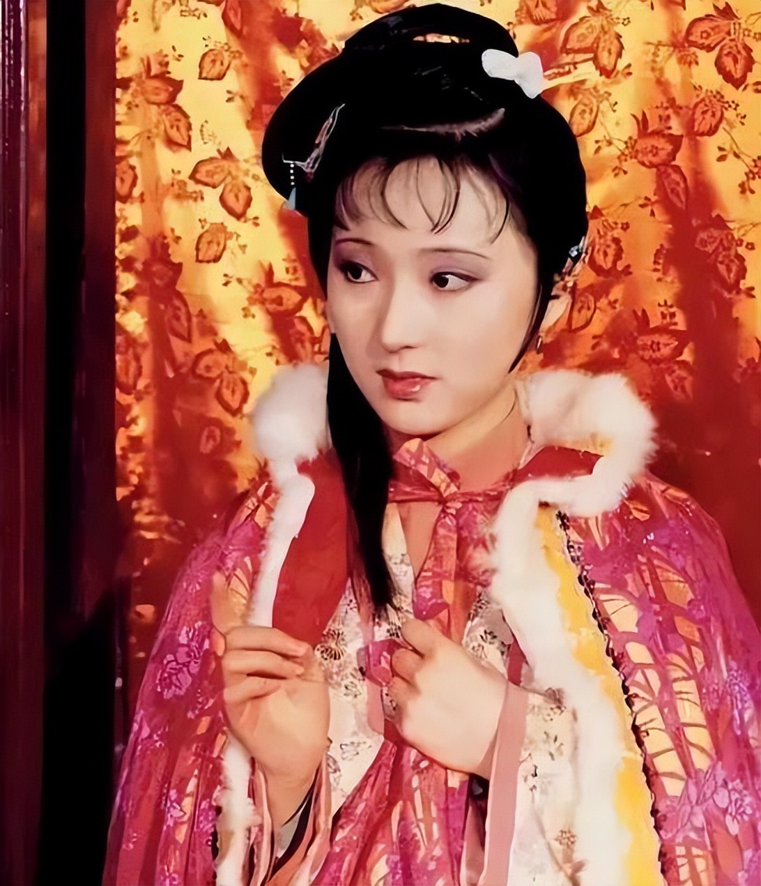 Exploring the Red Chamber: The Mystery of Lin Daiyu's Distress - iNEWS