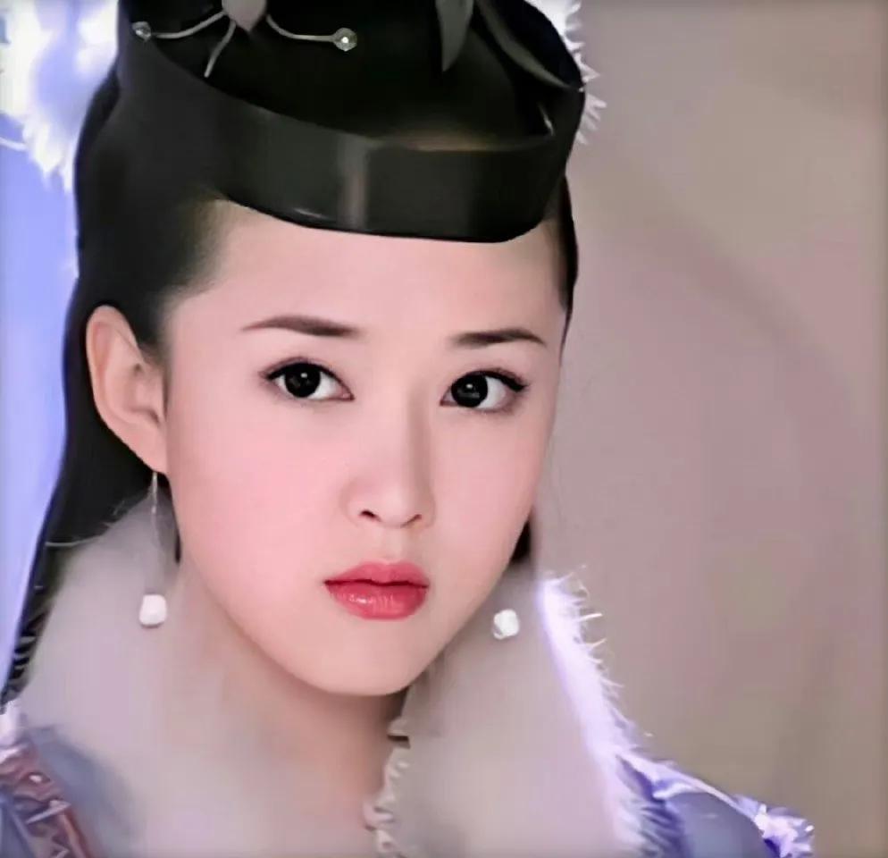 Chang'e Fairy——Yan Danchen - iNEWS