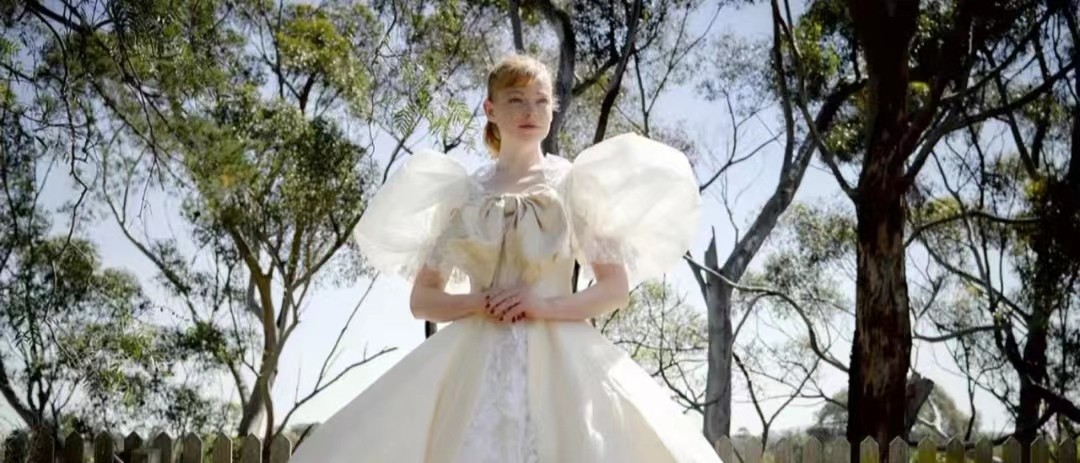 What's the point of using Tilly's perspective to narrate in "The Tailor ...