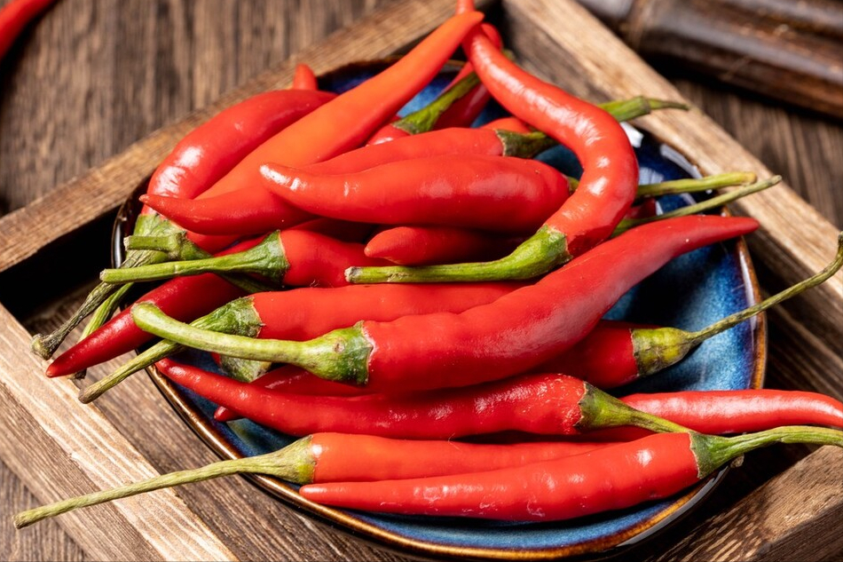 Preserving millet peppers is so simple, only 1 seasoning is needed in ...