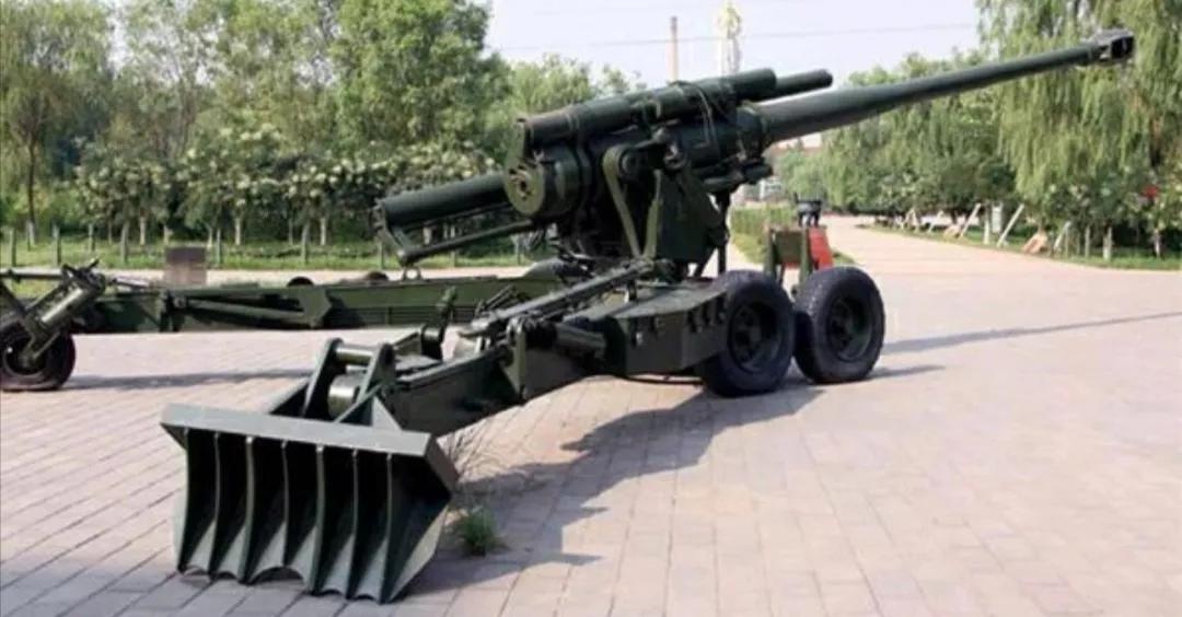 "The 203mm cannon restarts! One cannon can penetrate the other side of ...