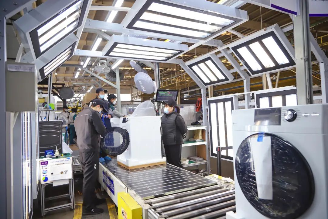Three Chinese Narratives of a Washing Machine - iNEWS