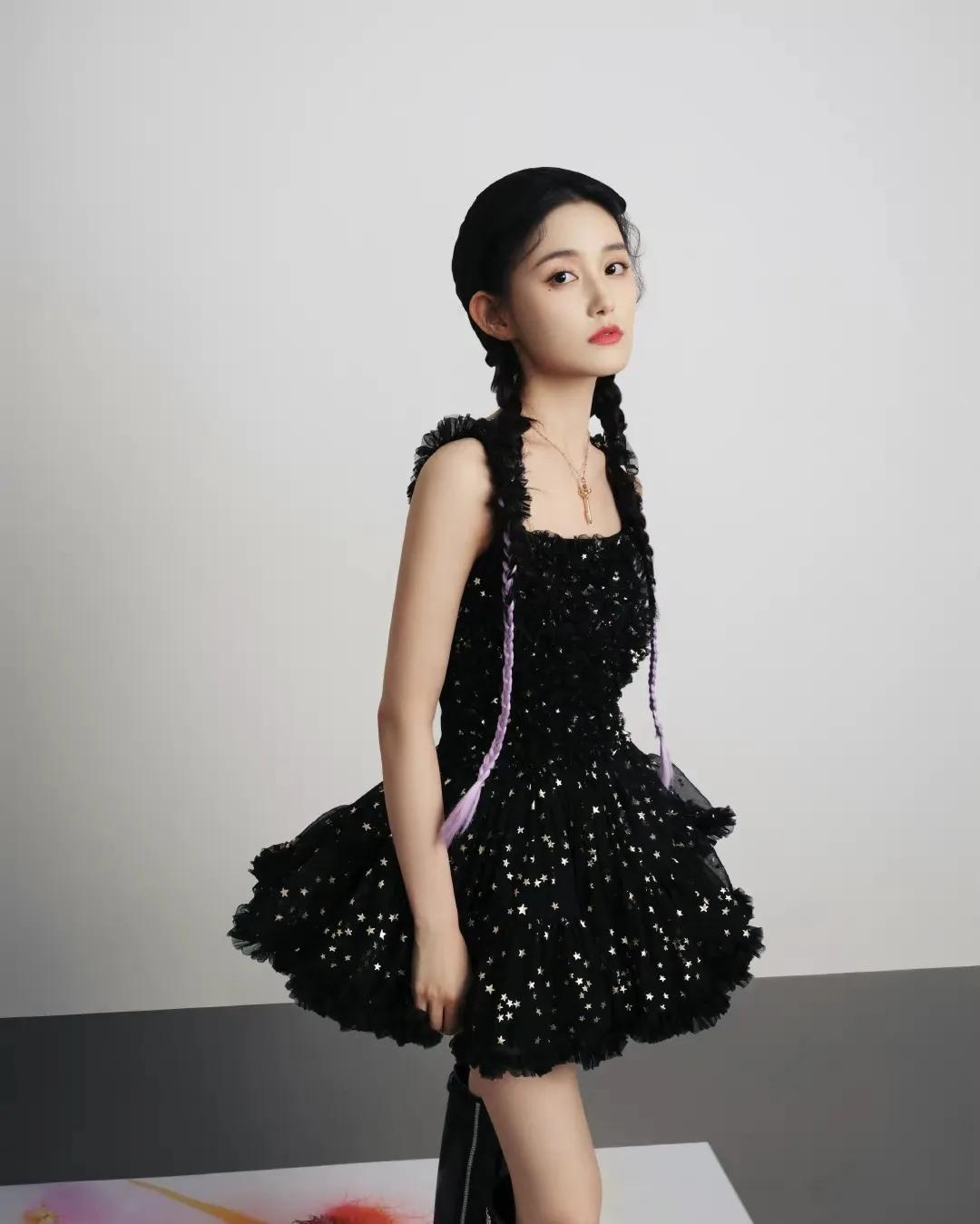 20 super clear star pictures of Jiang Yiyi - iMedia