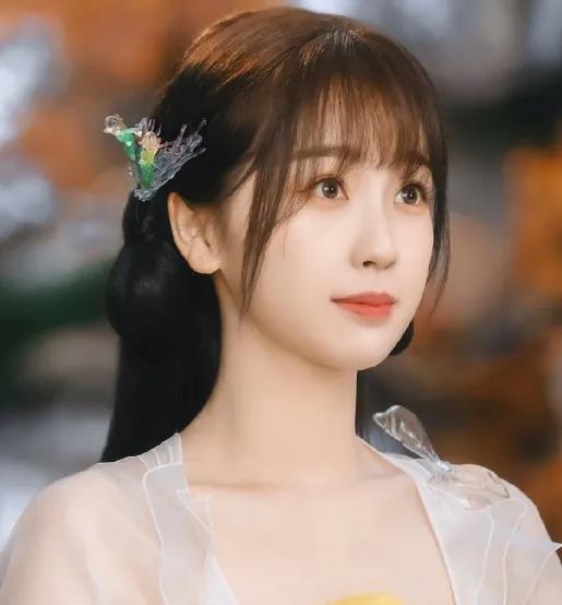 Who can become 95 flowers?Zhao Lusi, Zhang Jingyi, Tian Xiwei - iNEWS