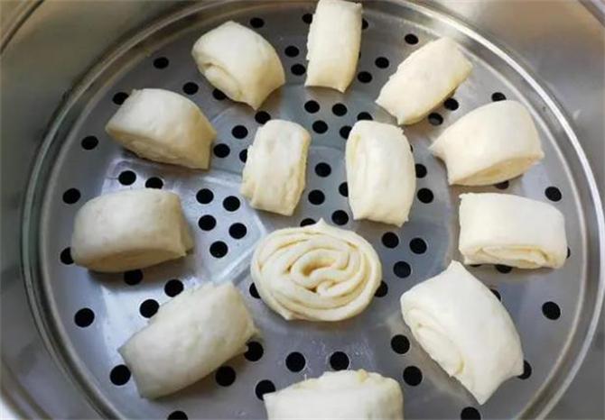 How long does it take to steam steamed rolls? Is it 15 minutes or 20 ...