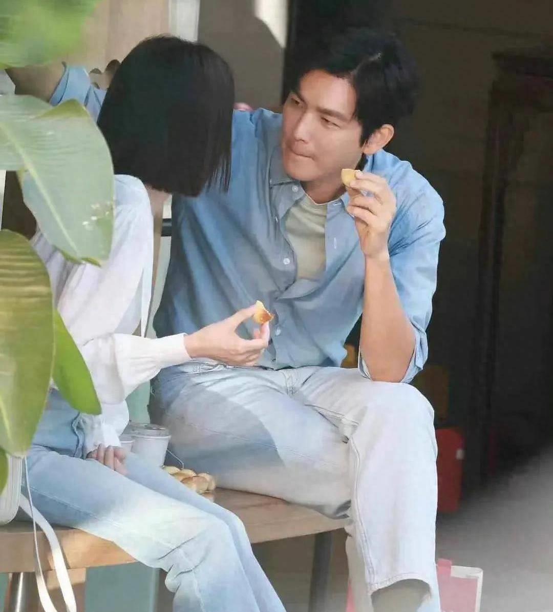 Chung Han-liang and Qin Lan play middle-aged lovers, hugging but not ...