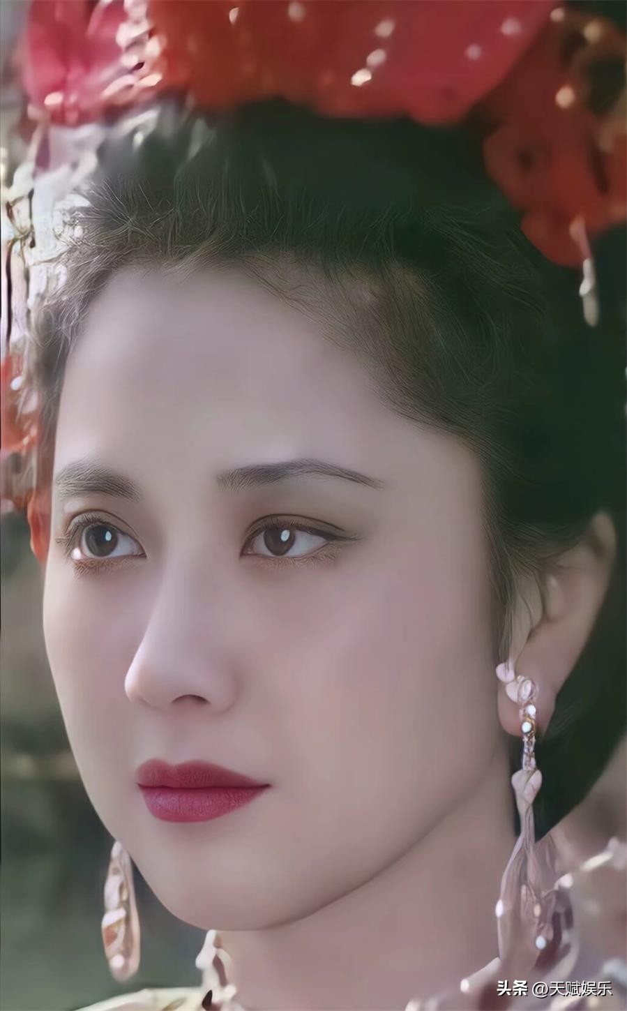 2023 version of national first-class actor Zhu Lin's beautiful photos ...