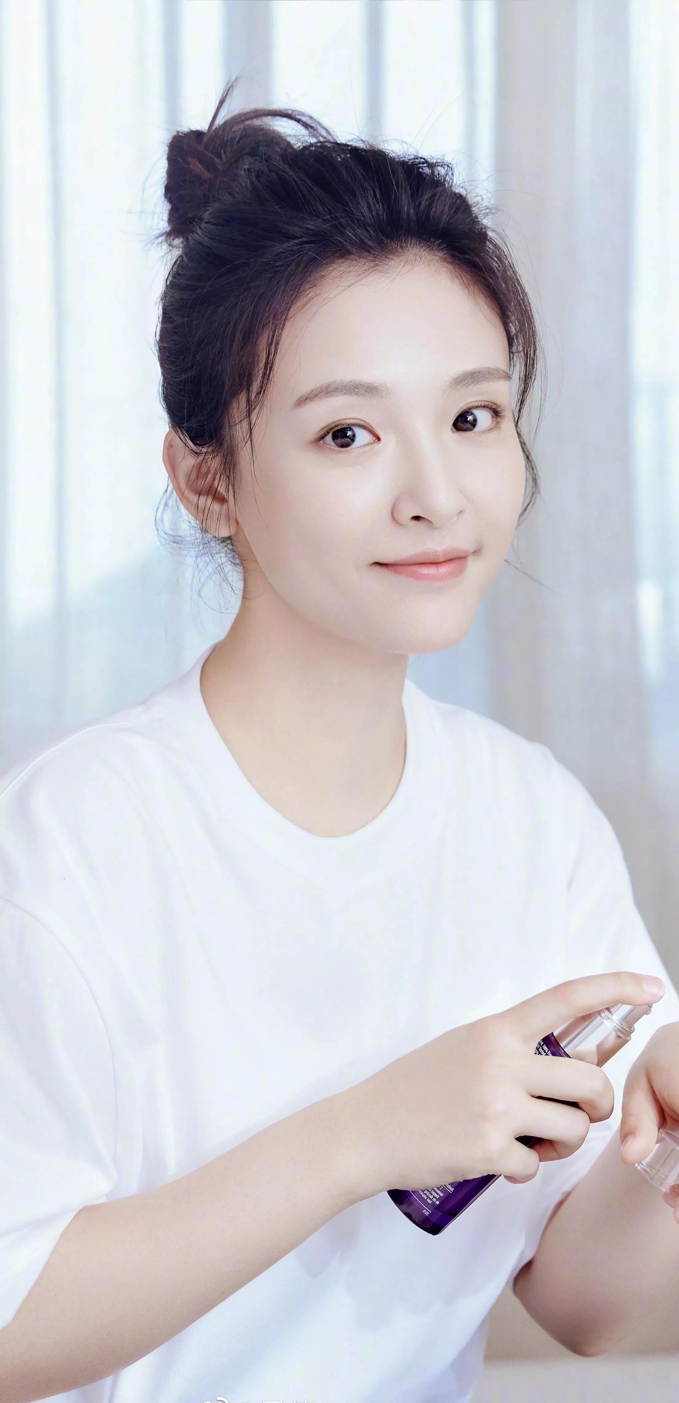 Share pictures - beautiful beauty Wu Qian - iNEWS