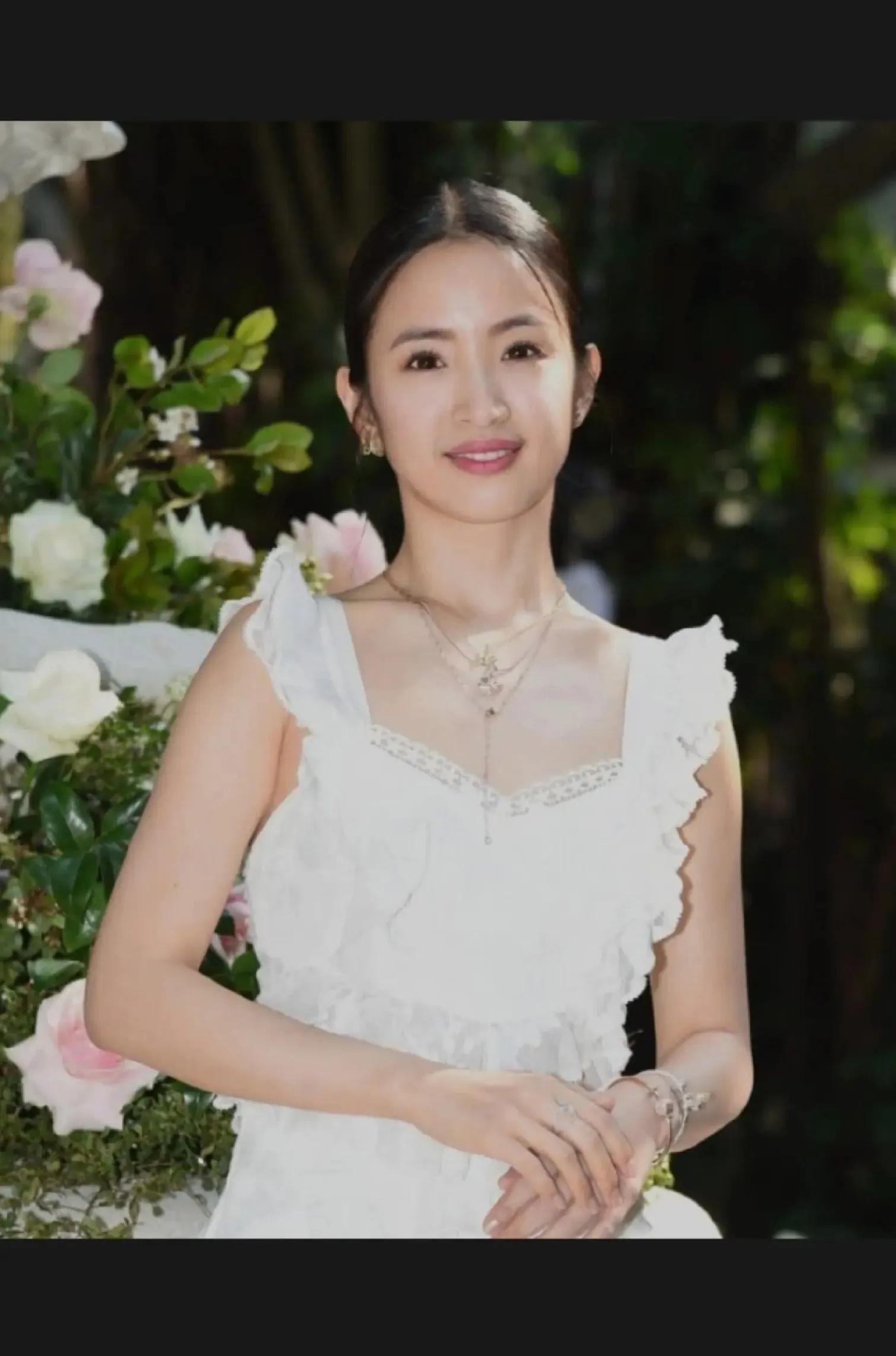 Ariel Lin married a "good door", separated the two places for a long ...