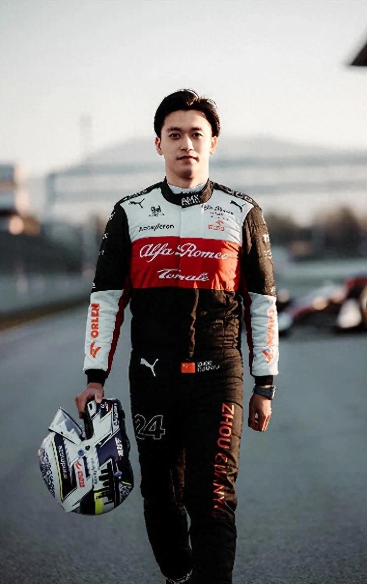 F1 makes history again! The Chinese people are excited! Car god Zhou ...