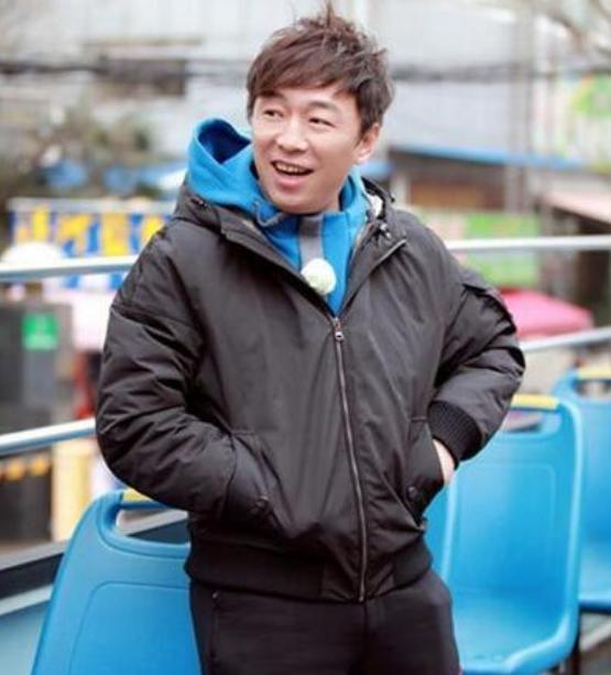 Famous actor Huang Bo: After he became popular, he was surrounded by ...