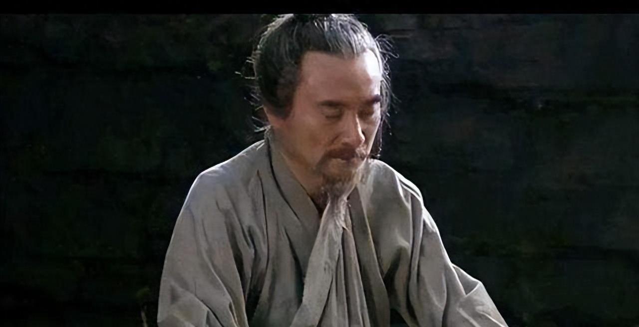 After Zhuge Liang died, his mortal enemy Li Yan died of grief. From then on, Shu Han could no ...