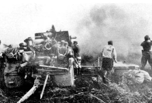 The largest tank battle in World War II, made Hitler autistic after the ...