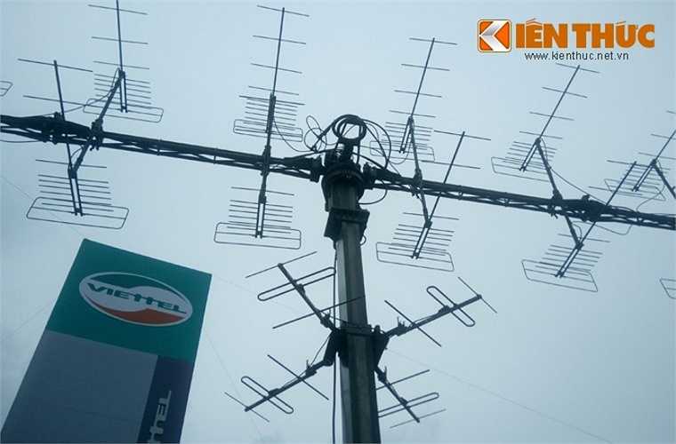 Vietnam-made VRS-M2D and VRS-2DM two-coordinate search radar - iNEWS