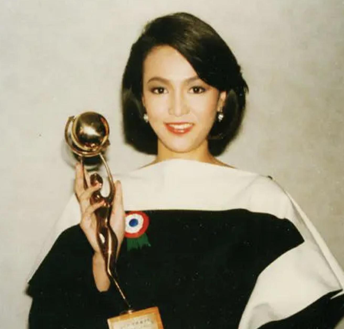 The inspirational life of actress Zheng Yuling, and the two important ...