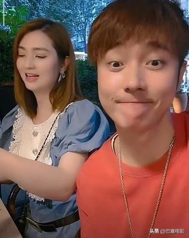 Hong Xin and Zhang Danfeng were ridiculed for showing their affection. Looking closely at the ...