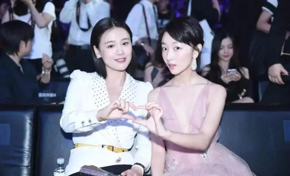 How many tricks can an actress play to steal the spotlight? Scheming ...