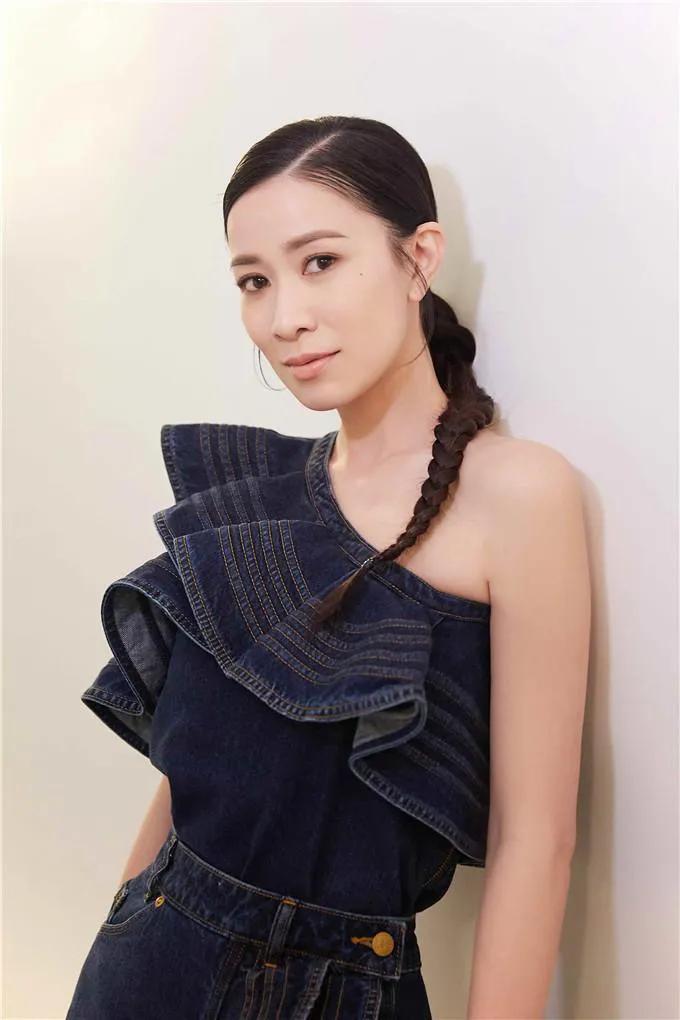 Hong Kong beauty Charmaine Sheh - iNEWS