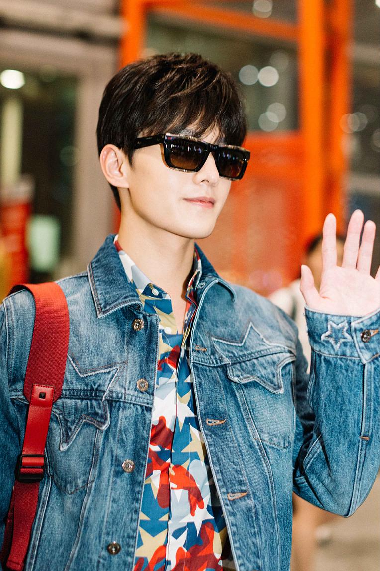 Yang Yang, a high-profile young actor in the entertainment industry - iNEWS