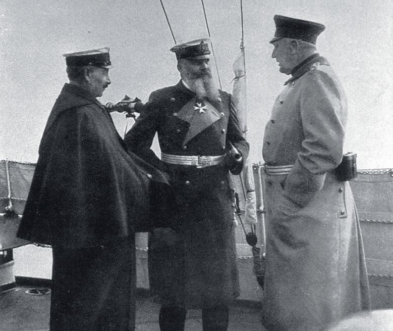 How did the militarism condoned by Bismarck put Germany on the path of ...