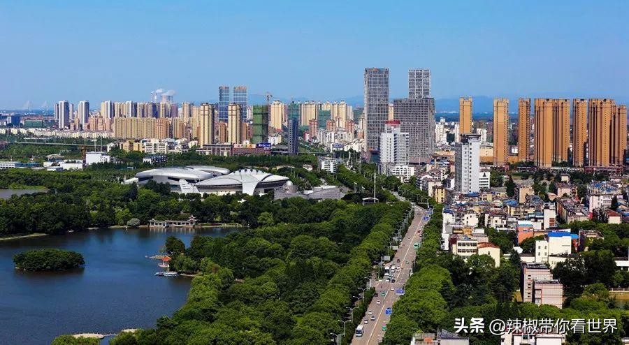 Anqing is the hometown of Huangmei, the ancient capital of Anhui ...