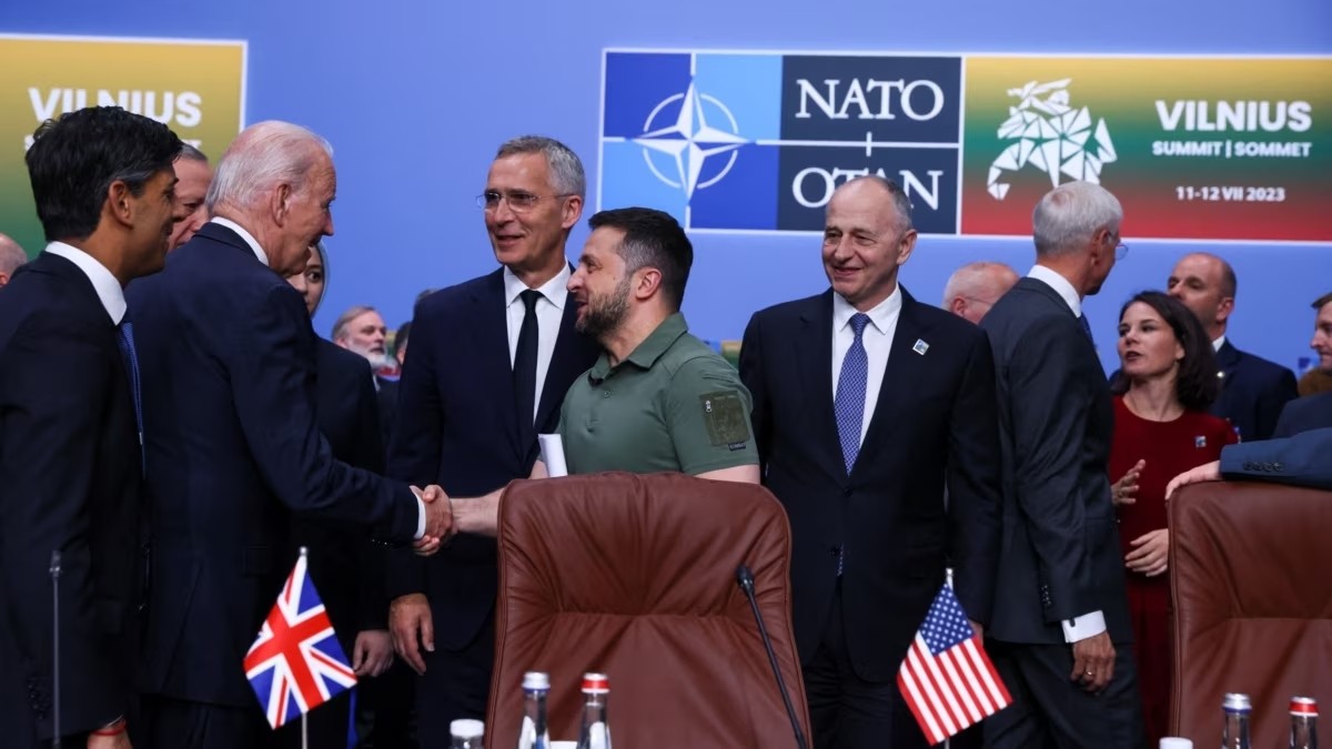 Is Zelensky crazy? Agreeing to "cease land into the contract", the ...