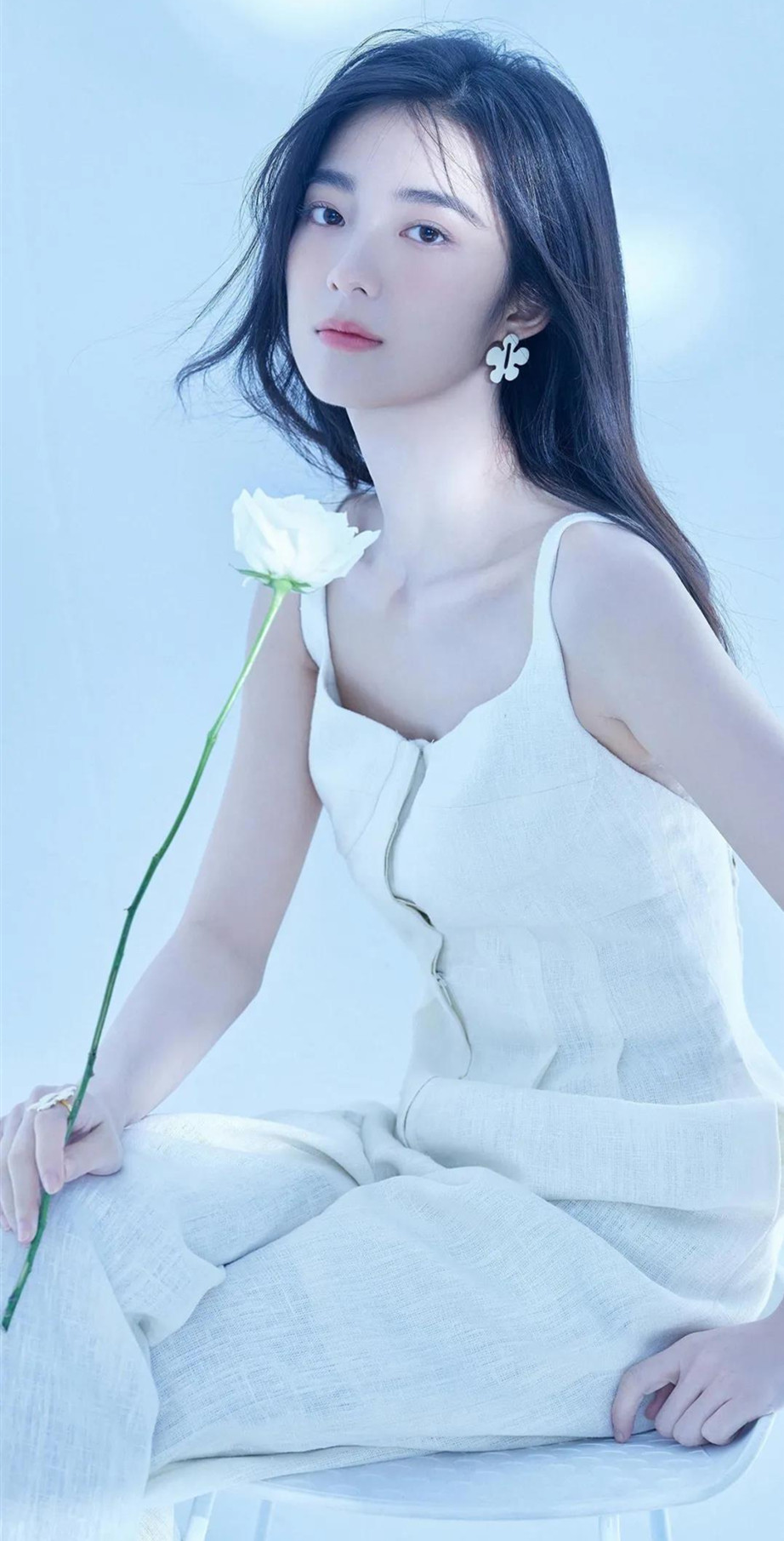 Wan Peng, the goddess of temperament with both appearance and strength ...