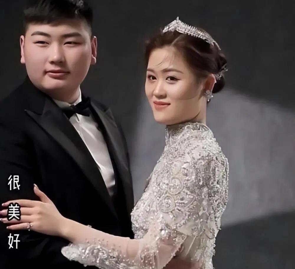 After less than a year of marriage, Zhu Xiaowei showed up at the ...