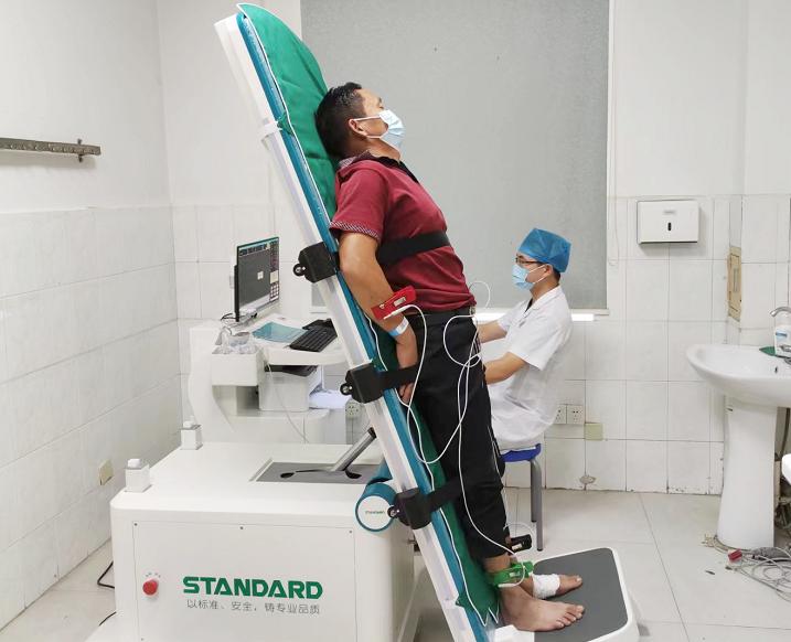 A man has 2 unexplained syncope within a month, and the "upright tilt ...