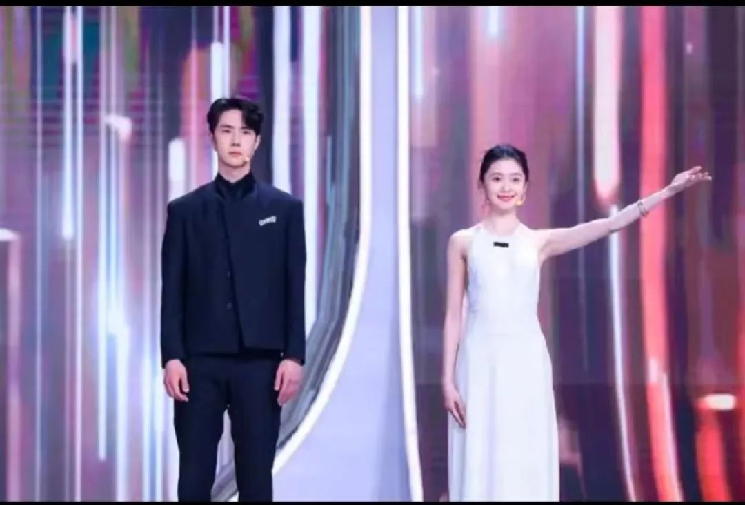 Wang Yibo, Zhao Lusi, Luo Yizhou, Fan Chengcheng and Huang Minghao - iMedia