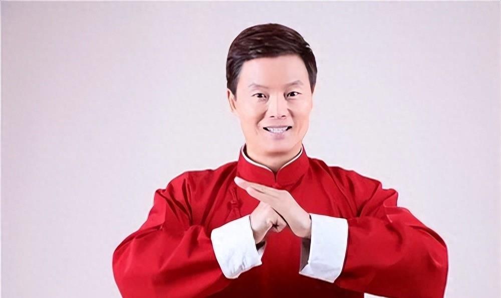 "Comedian" Zhou Weixing: At the age of 65, he married a foreign wife ...