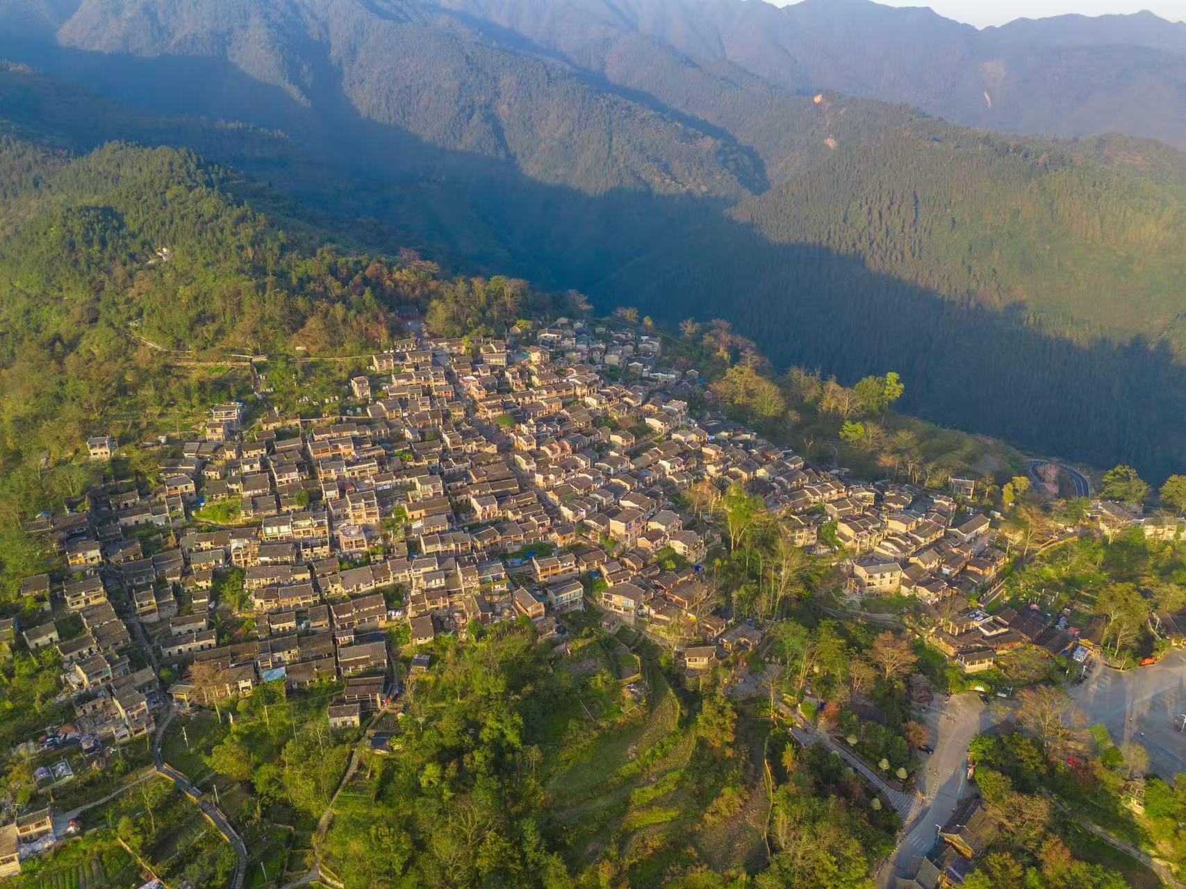 Travel with the Yao Dance, the Millennium Yao Village Blooms with ...