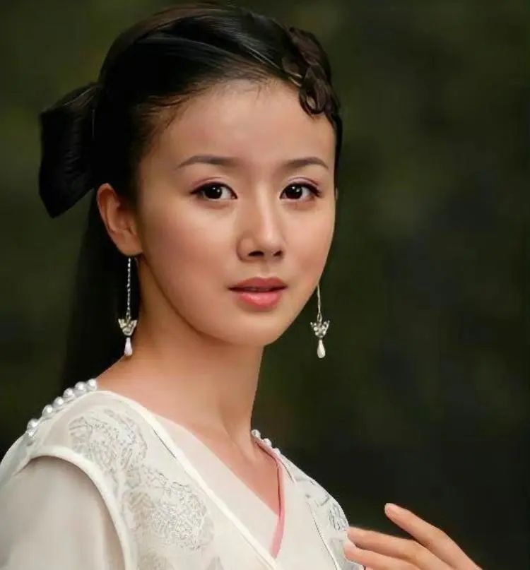 Being questioned about "failed plastic surgery", the famous actress ...