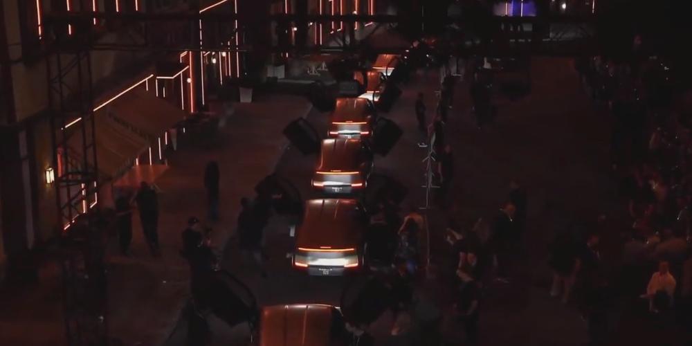 Tesla's driverless taxi service is about to go online. 20 cars will be ...