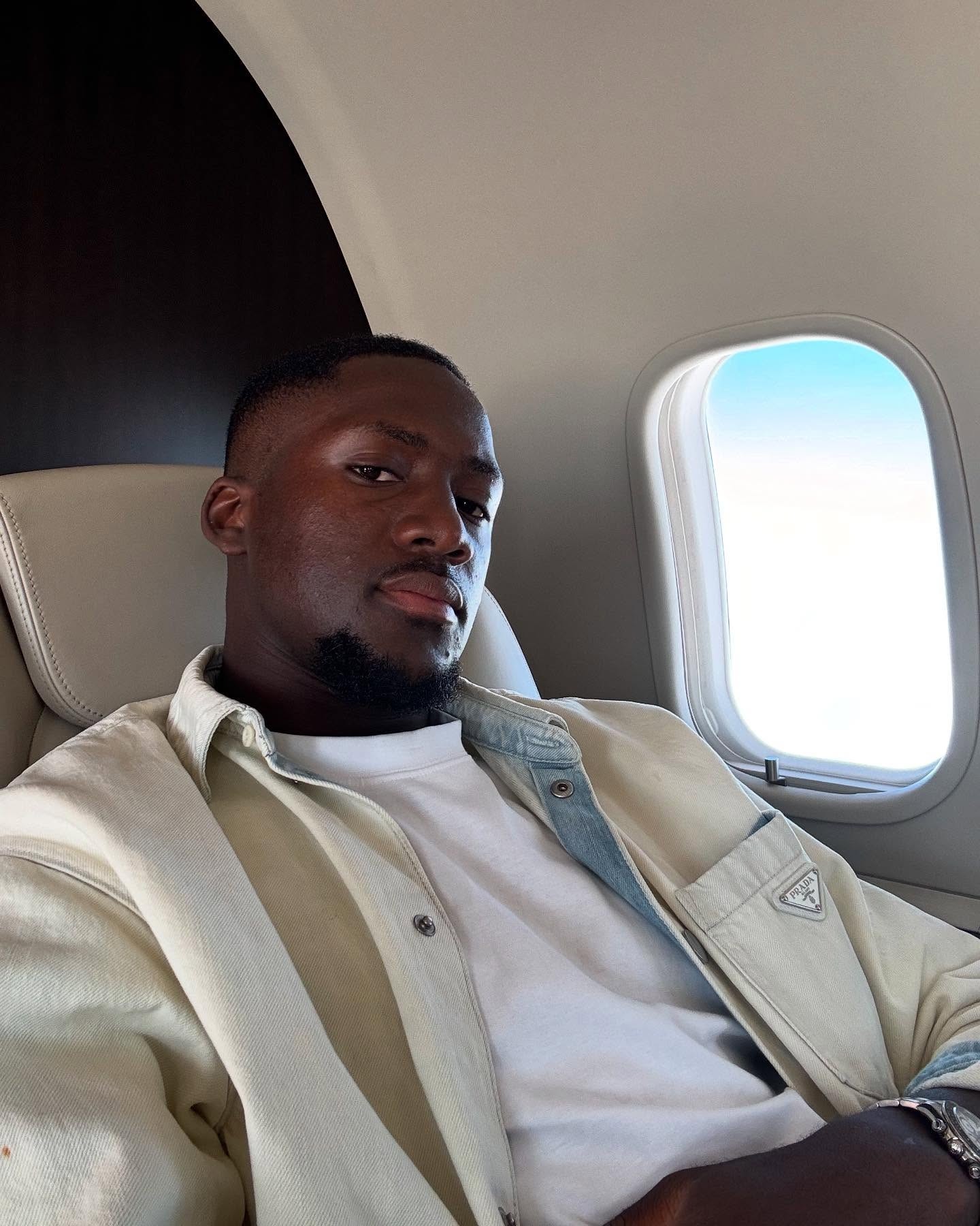 Konate shows off his high-end lifestyle photos, Macca: One day, I want ...